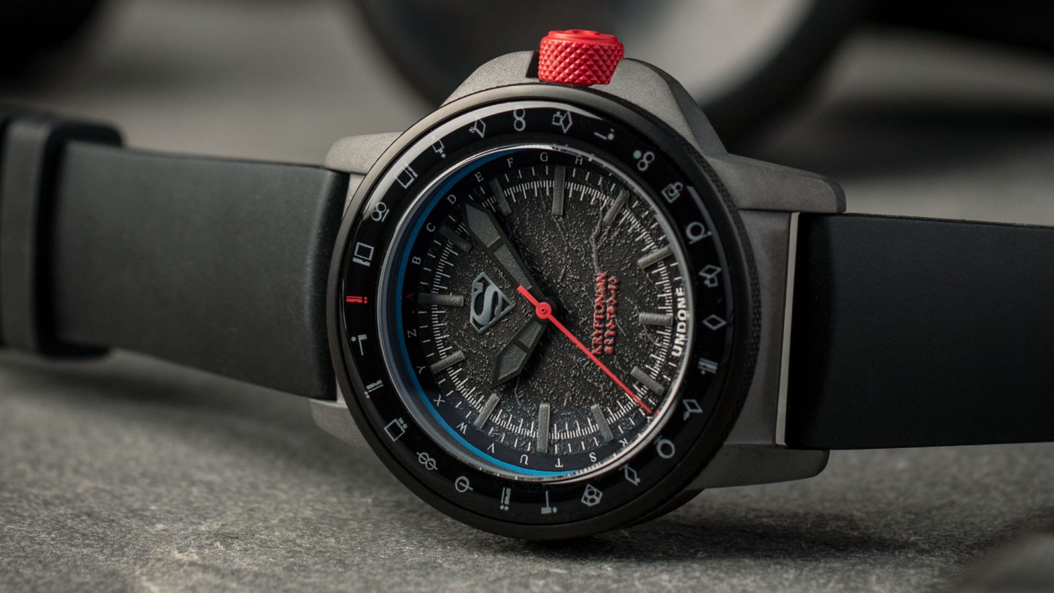 UNDONE x Superman Watch | The Coolector