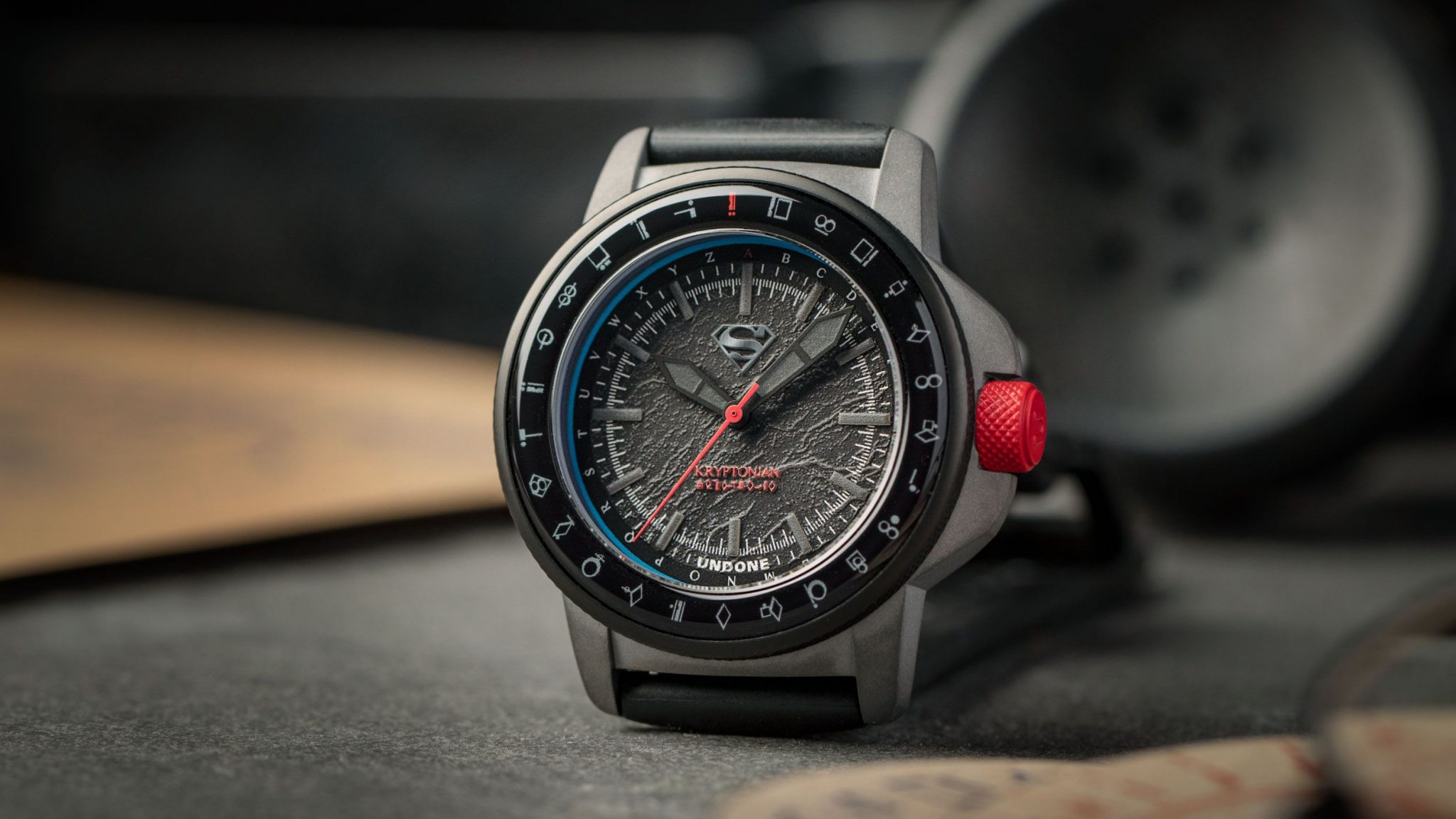 UNDONE x Superman Watch | The Coolector