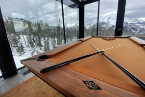 Sean Woolsey Studio Pool Table | The Coolector