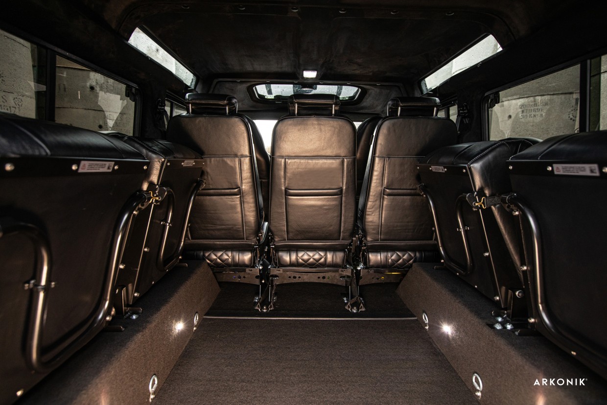 Arkonik ONYX D110 Land Rover Defender | The Coolector