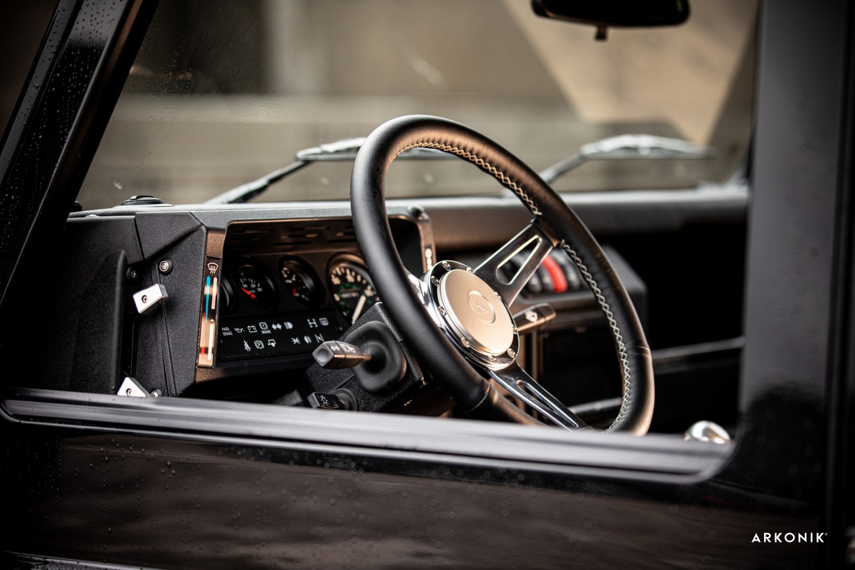 Arkonik ONYX D110 Land Rover Defender | The Coolector