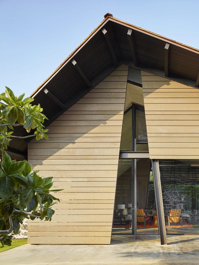 Makani Eka House | The Coolector
