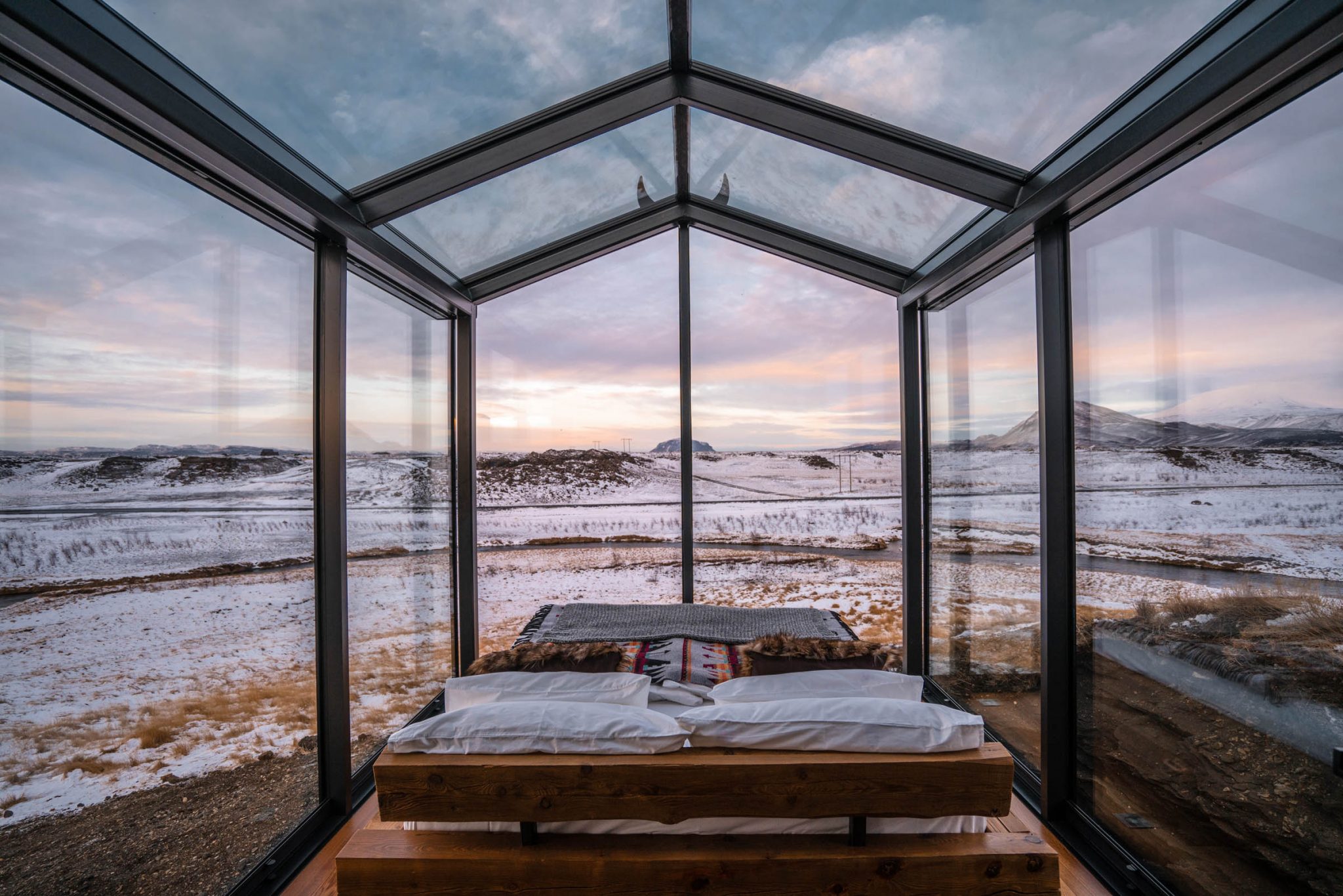 Panorama Glass Lodge | The Coolector