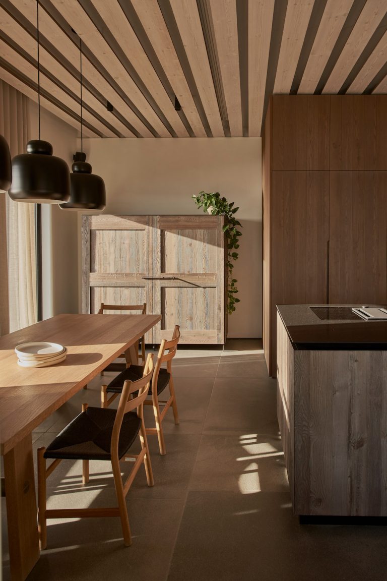 Villa Mandra | The Coolector