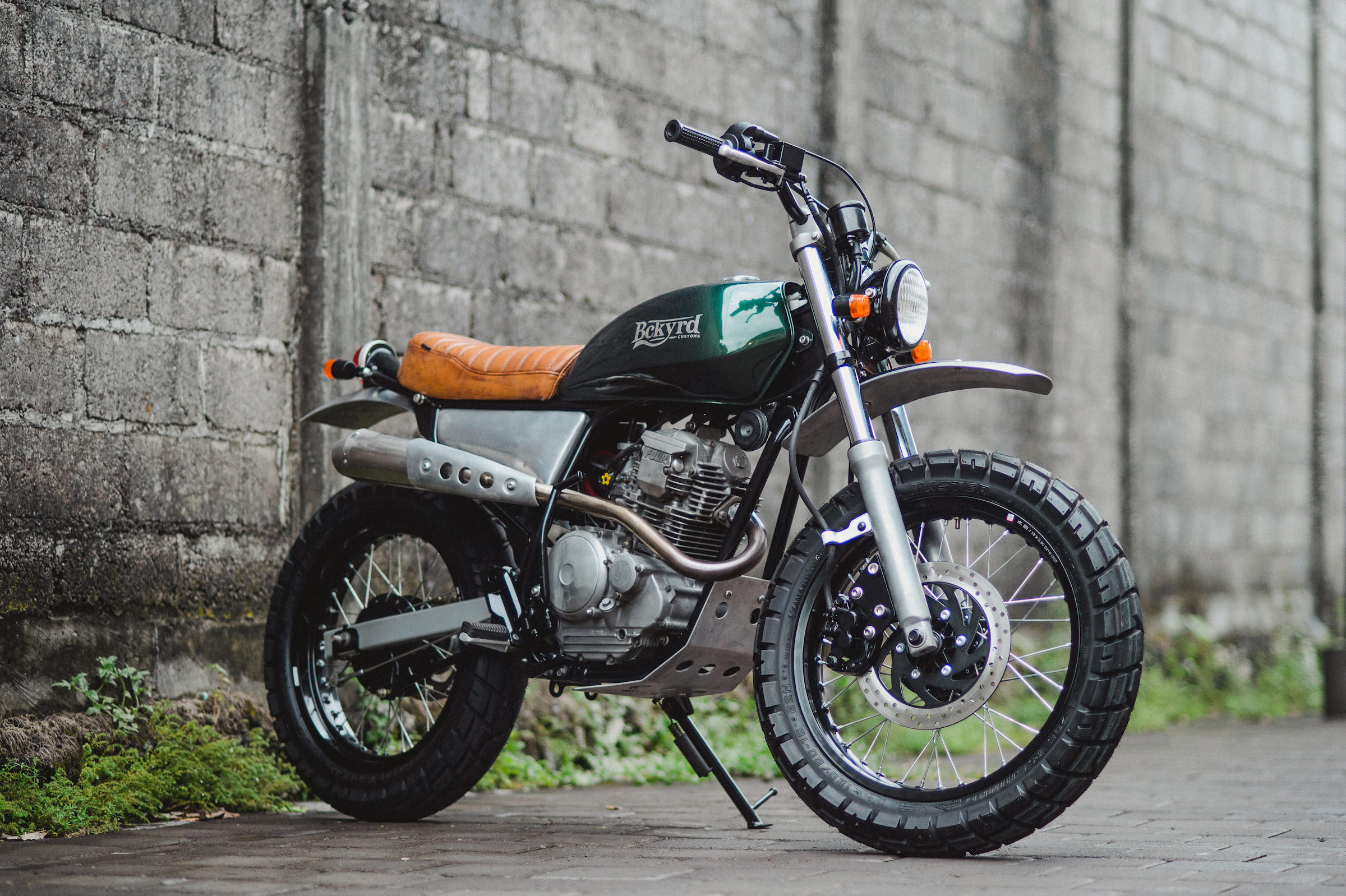 Backyard Customs Yamaha Scorpio 225 Motorbike | The Coolector