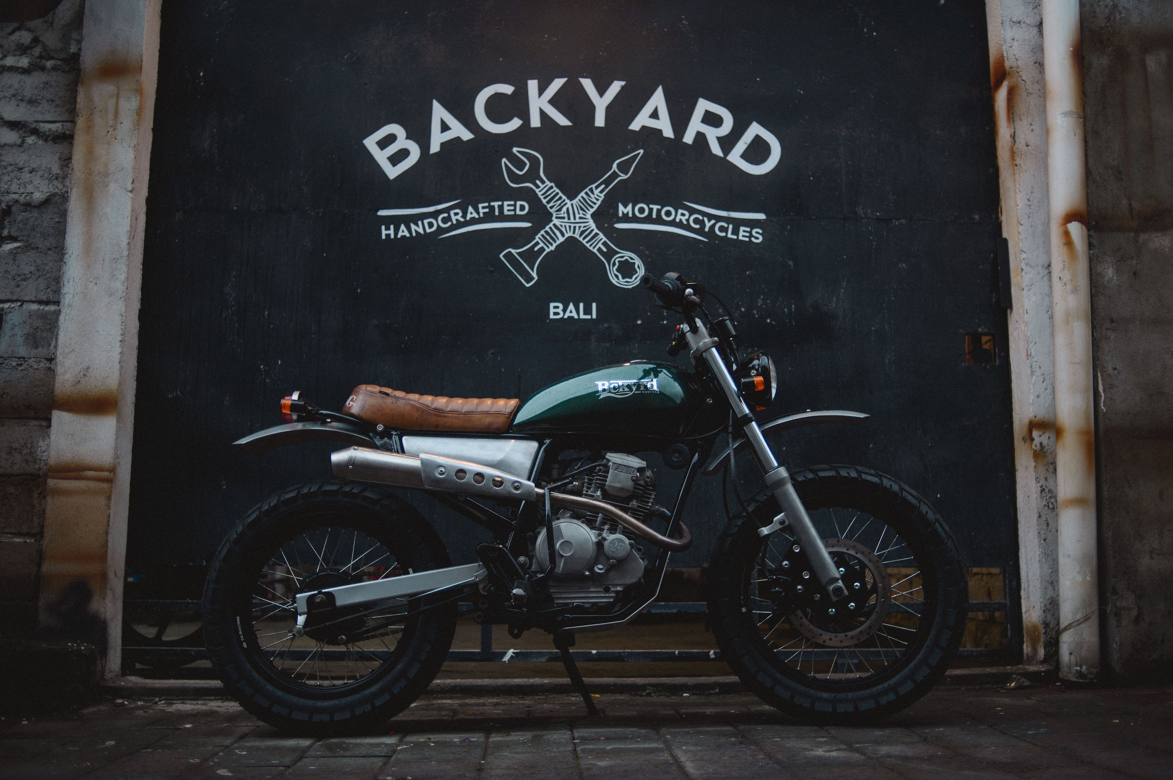 Backyard Customs Yamaha Scorpio 225 Motorbike | The Coolector
