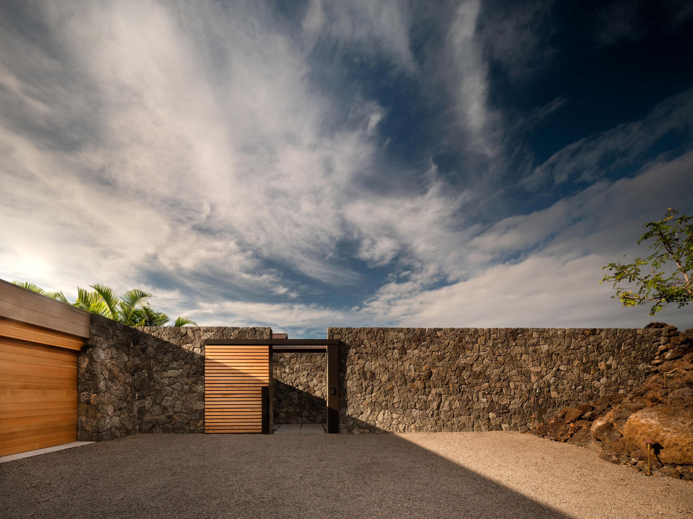 Hale Lana House | The Coolector