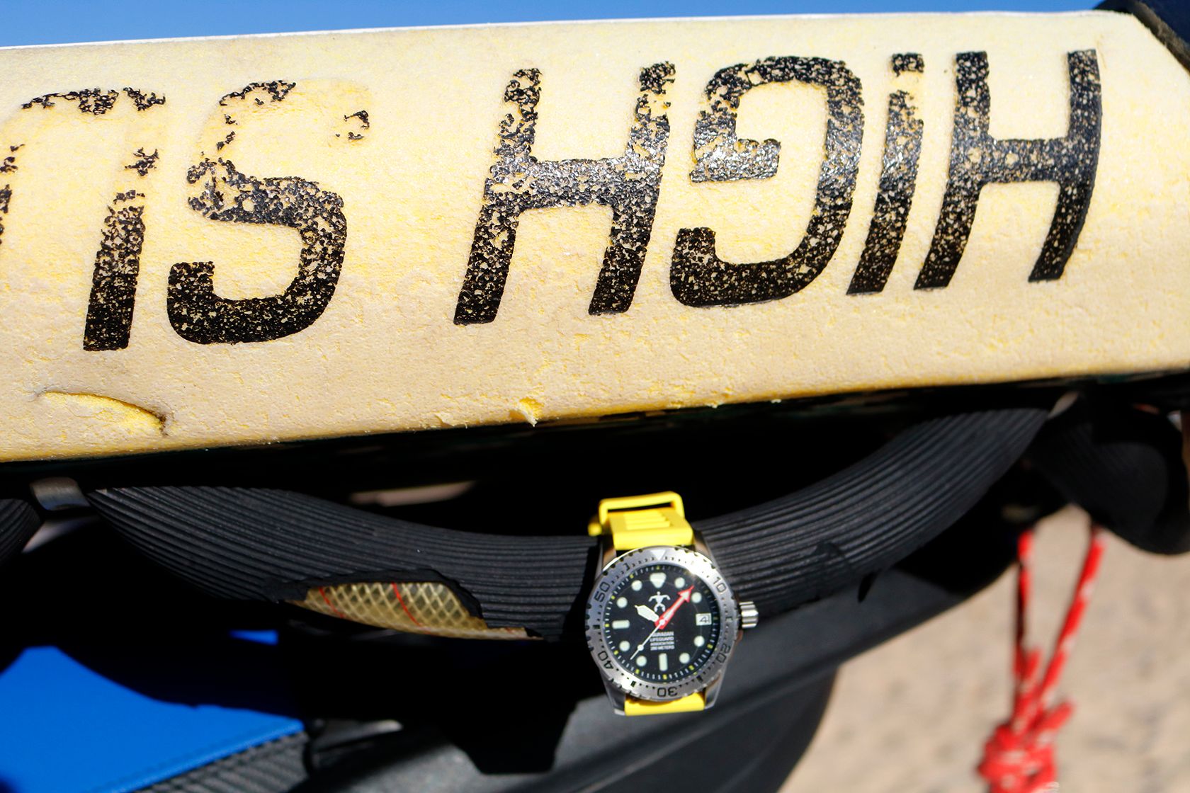 Hawaiian Lifeguard Watches | The Coolector