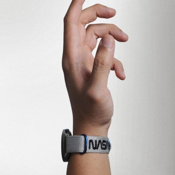 NASA x ANICORN – “Mars Mission” The Mars Time Limited Edition Watch ...