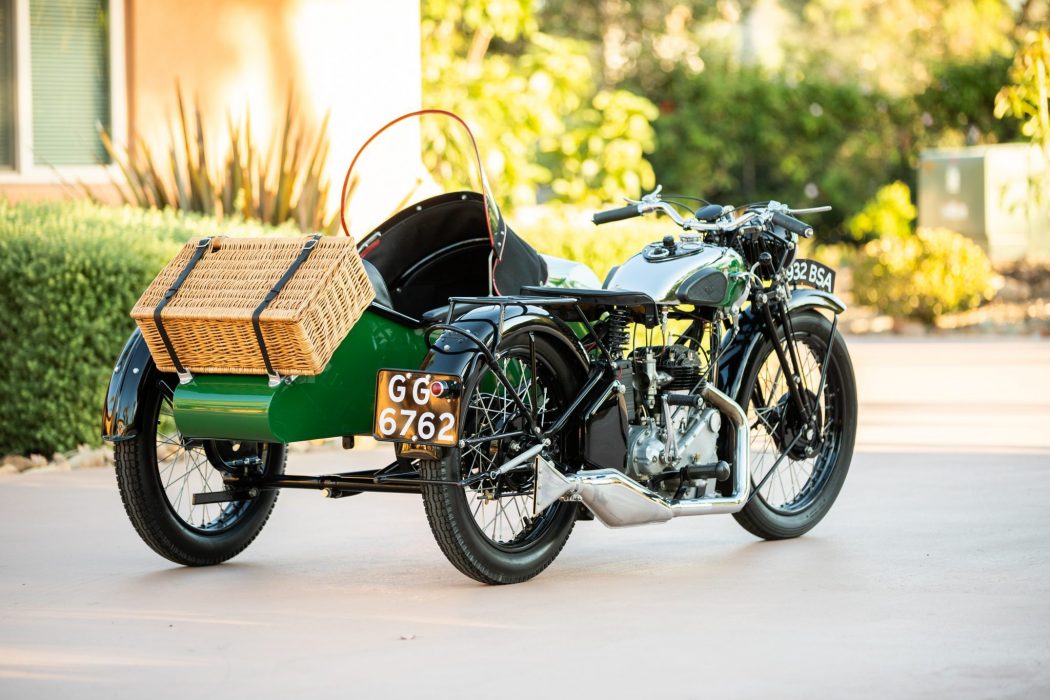 1932 BSA W32-6 Motorbike with Globe Sidecar | The Coolector