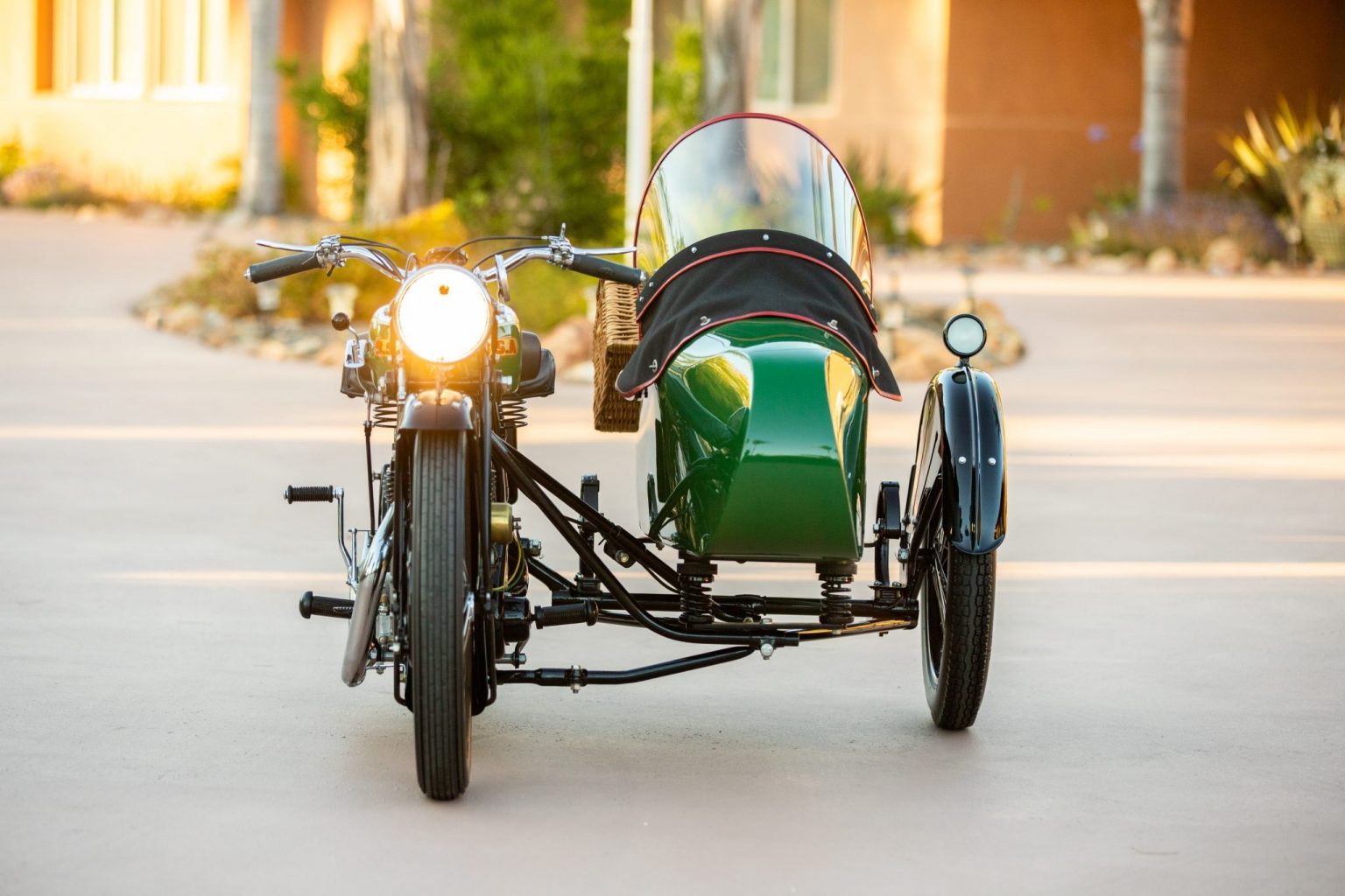 1932 BSA W32-6 Motorbike with Globe Sidecar | The Coolector