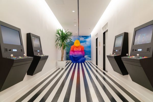 Polycade Arcade Machine | The Coolector