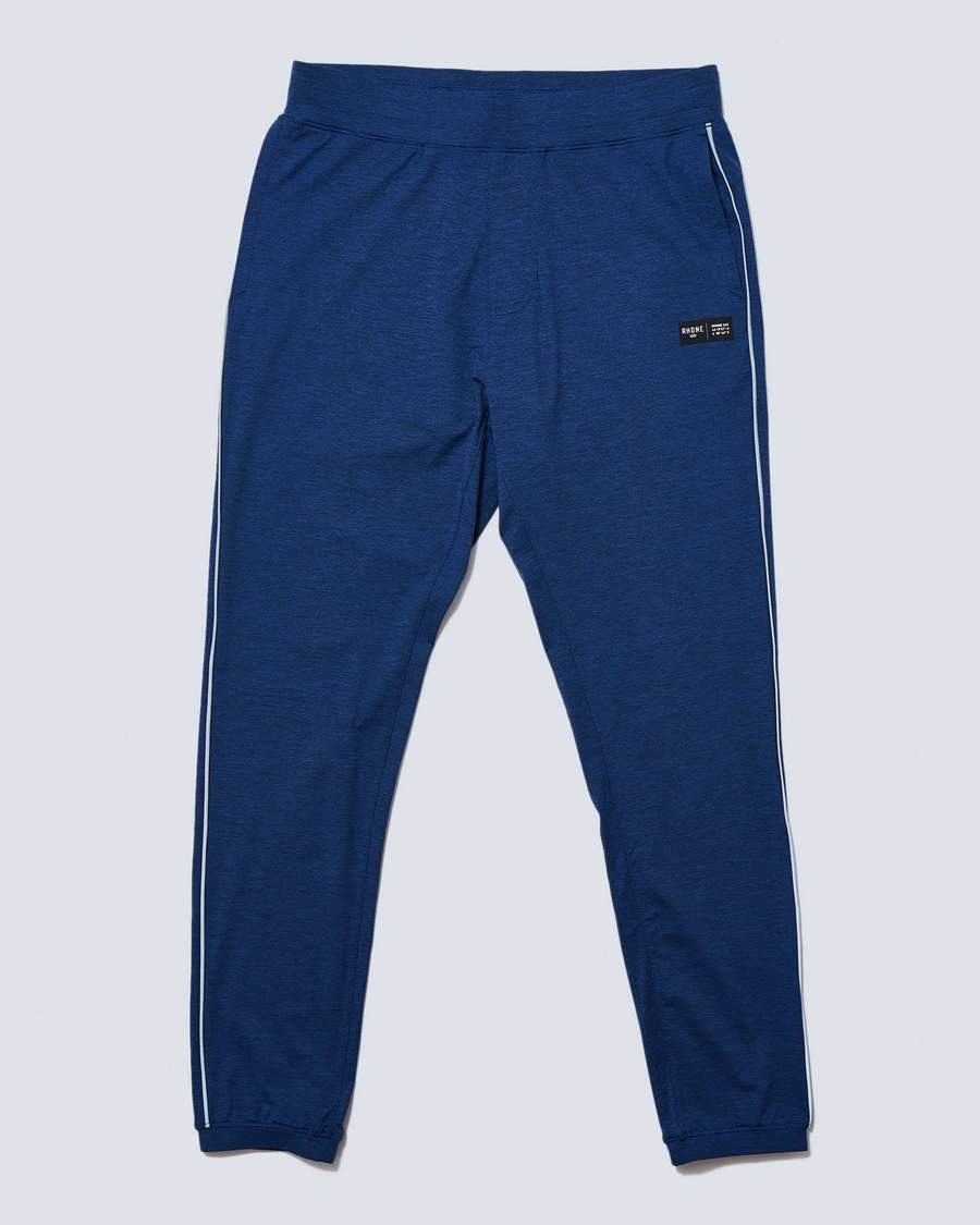 6 Fall Running Essentials from Rhone Apparel | The Coolector