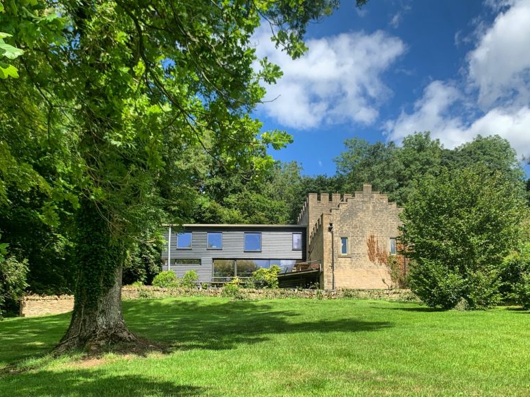 Moonshine House | The Coolector