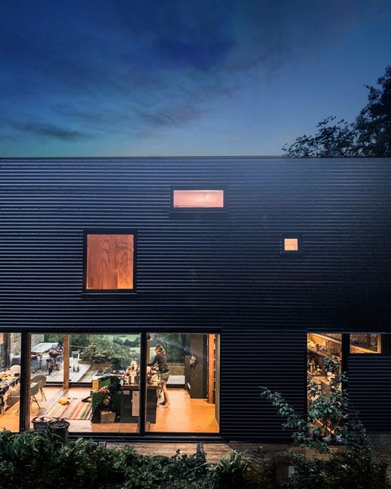 Moonshine House | The Coolector