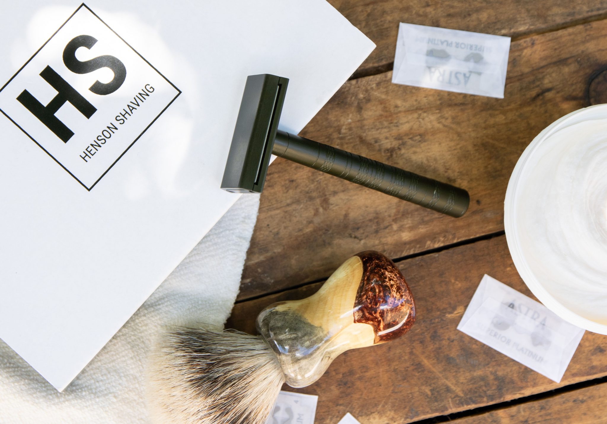 Henson Shaving Razors | The Coolector