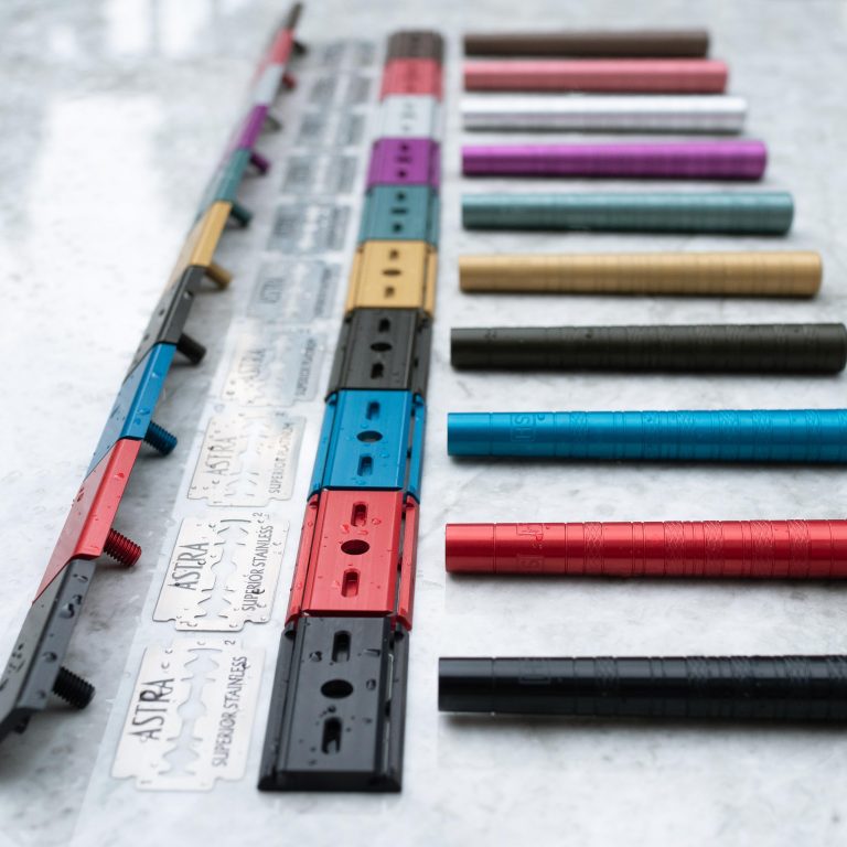 Henson Shaving Razors | The Coolector