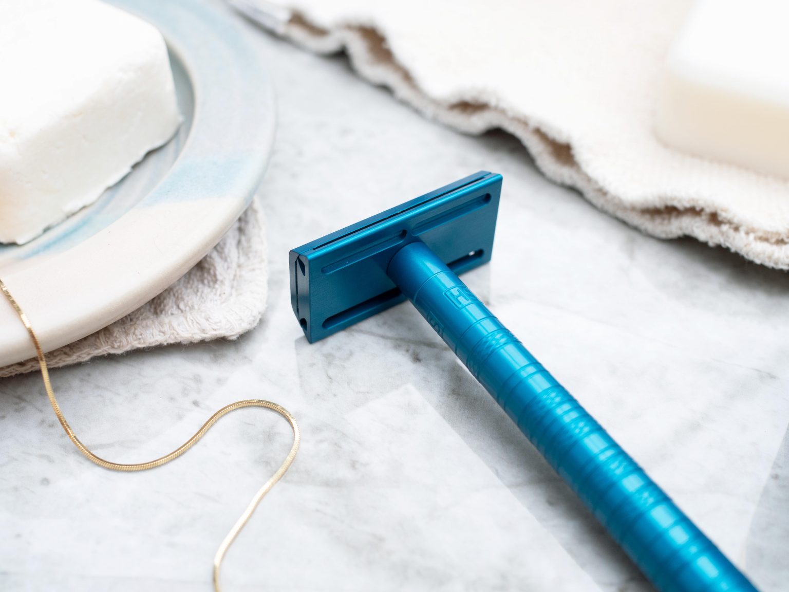Henson Shaving Razors | The Coolector