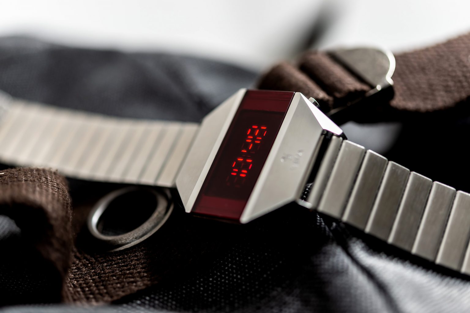 YEMA 1970 LED Watches | The Coolector