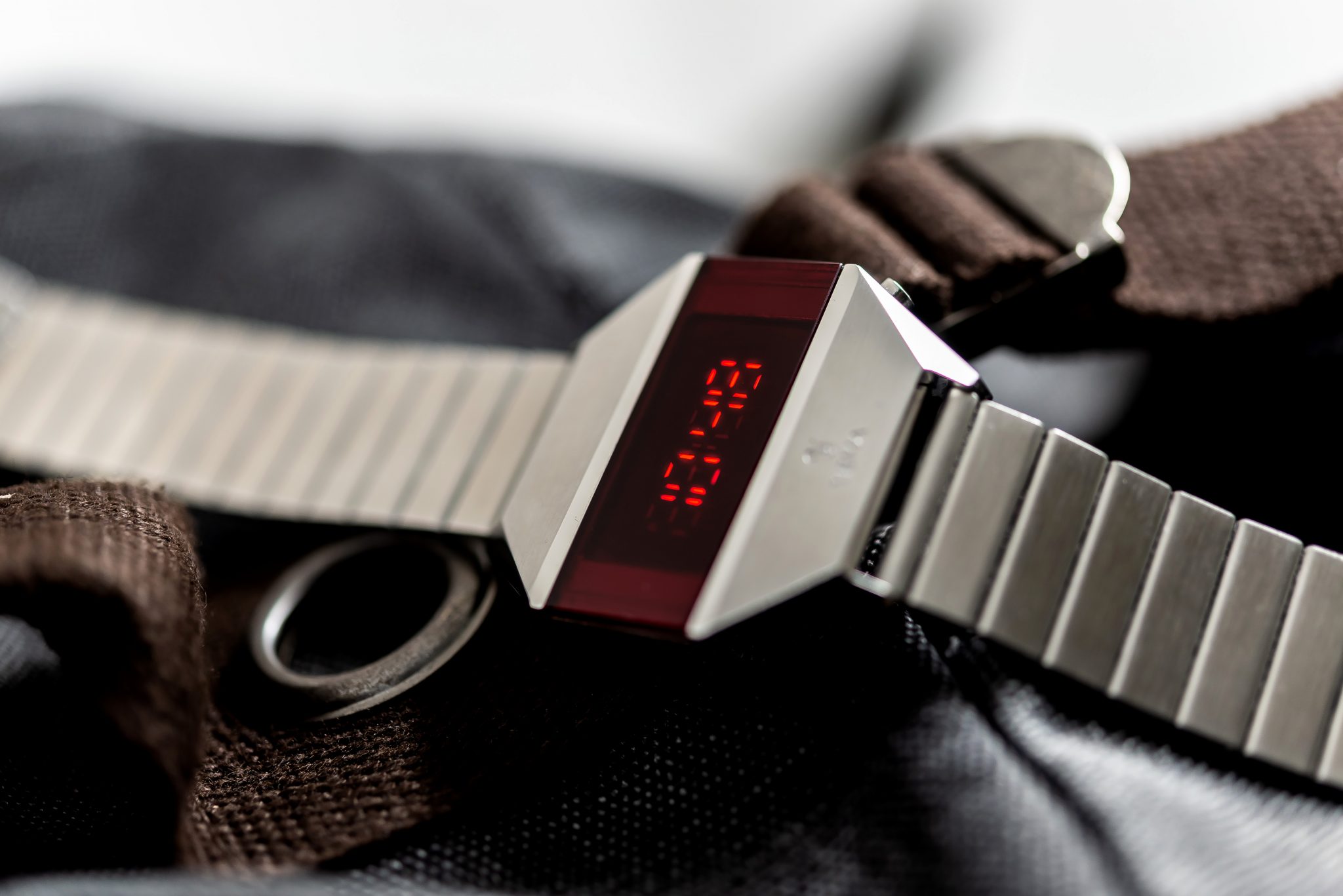 YEMA 1970 LED Watches | The Coolector