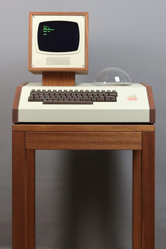 Love Hultén Aple Apple 1 Display Case | The Coolector