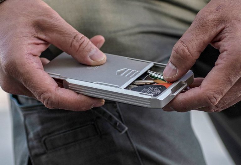 Dango Capsule Slide | The Coolector