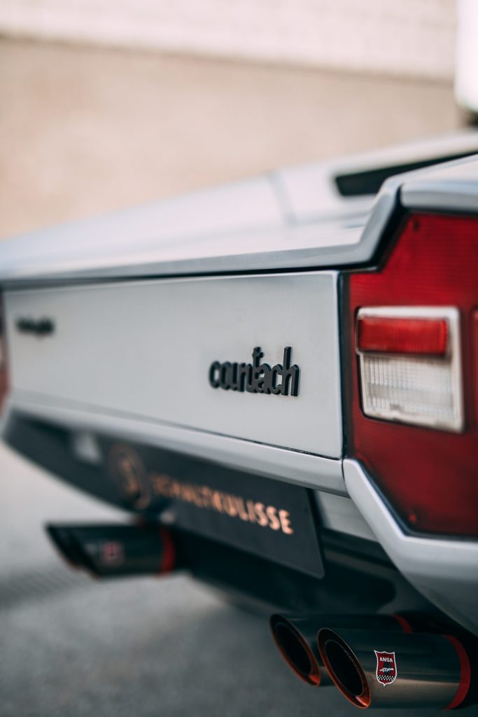 Lamborghini Countach LP400 | The Coolector