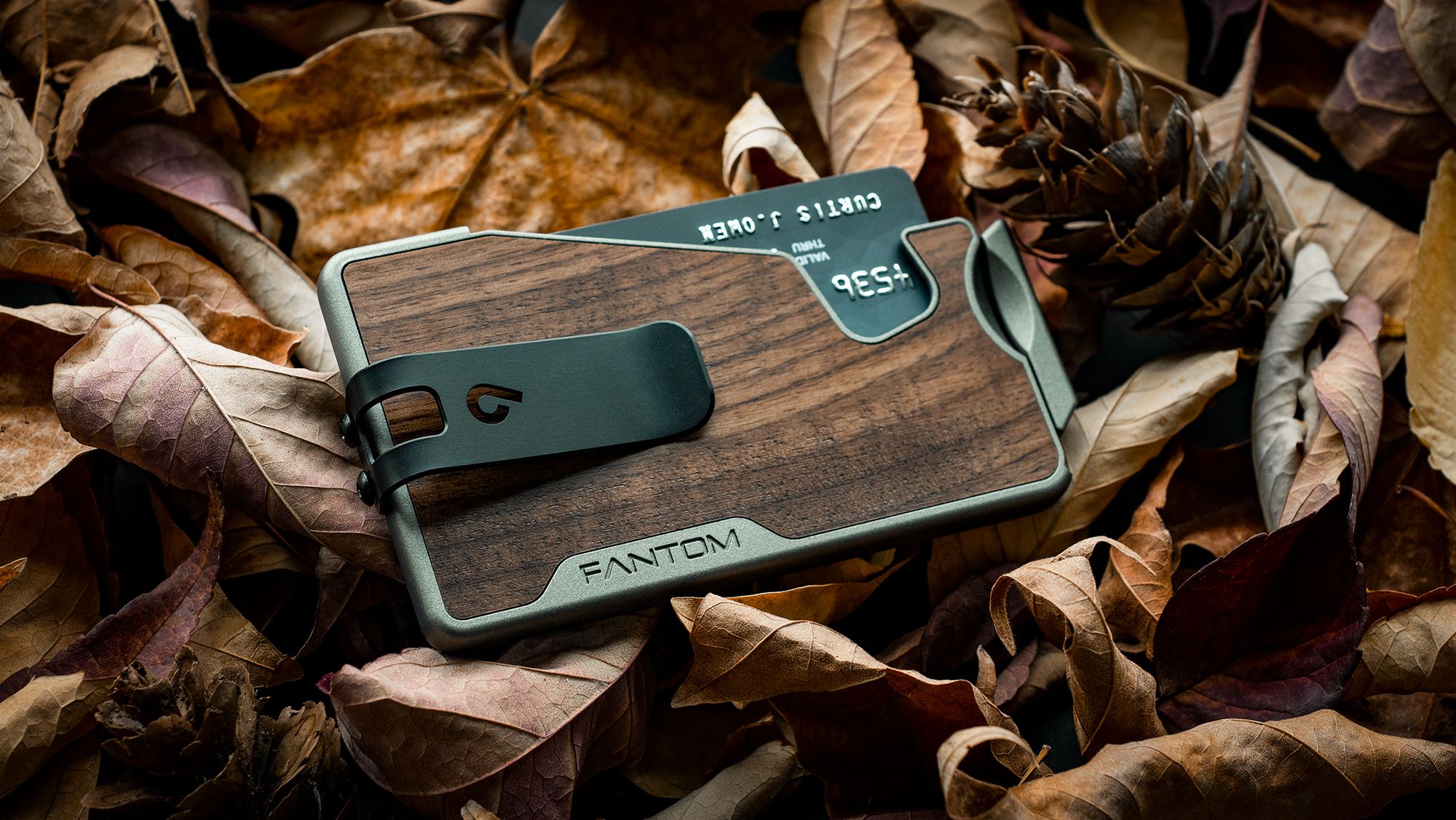 Fantom R Wallet | The Coolector