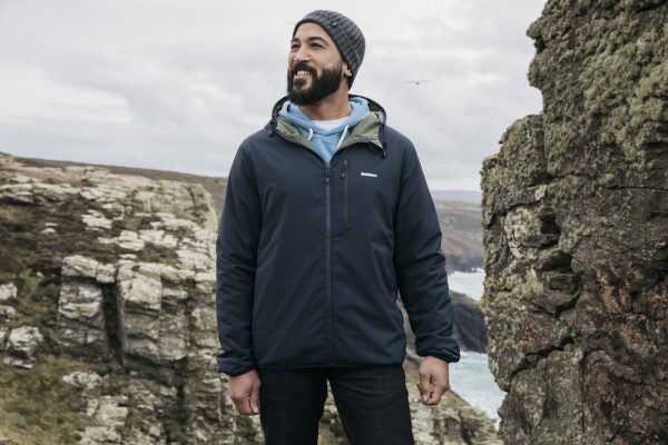 Finisterre Transition Reversible Jacket | The Coolector