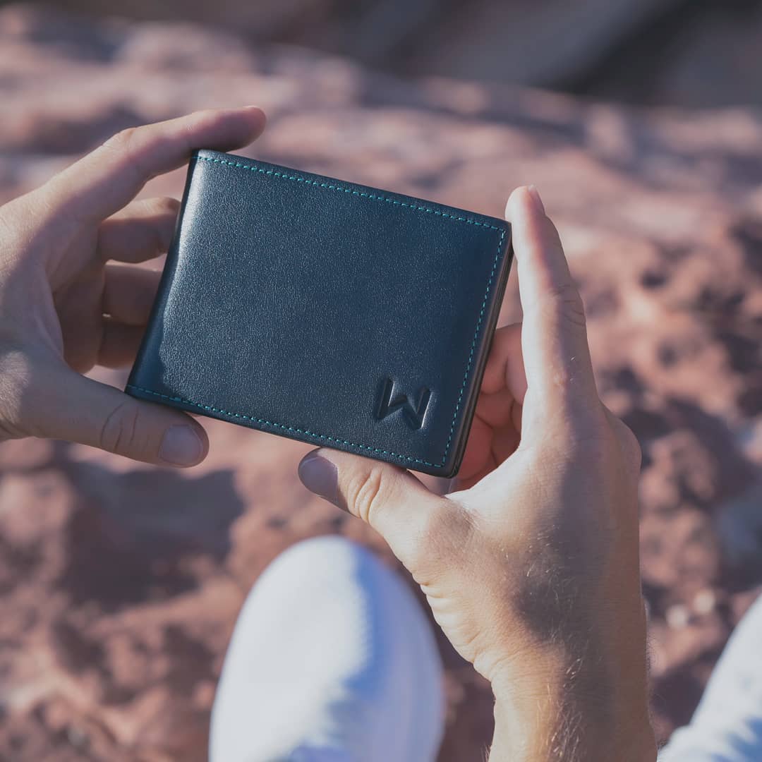 Walli Trackable Wallet | The Coolector