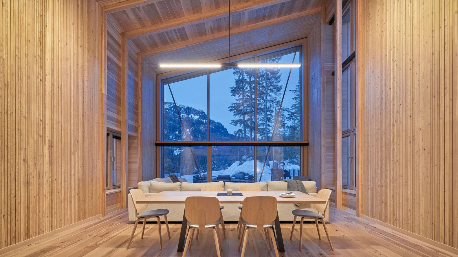 SoLo House | The Coolector
