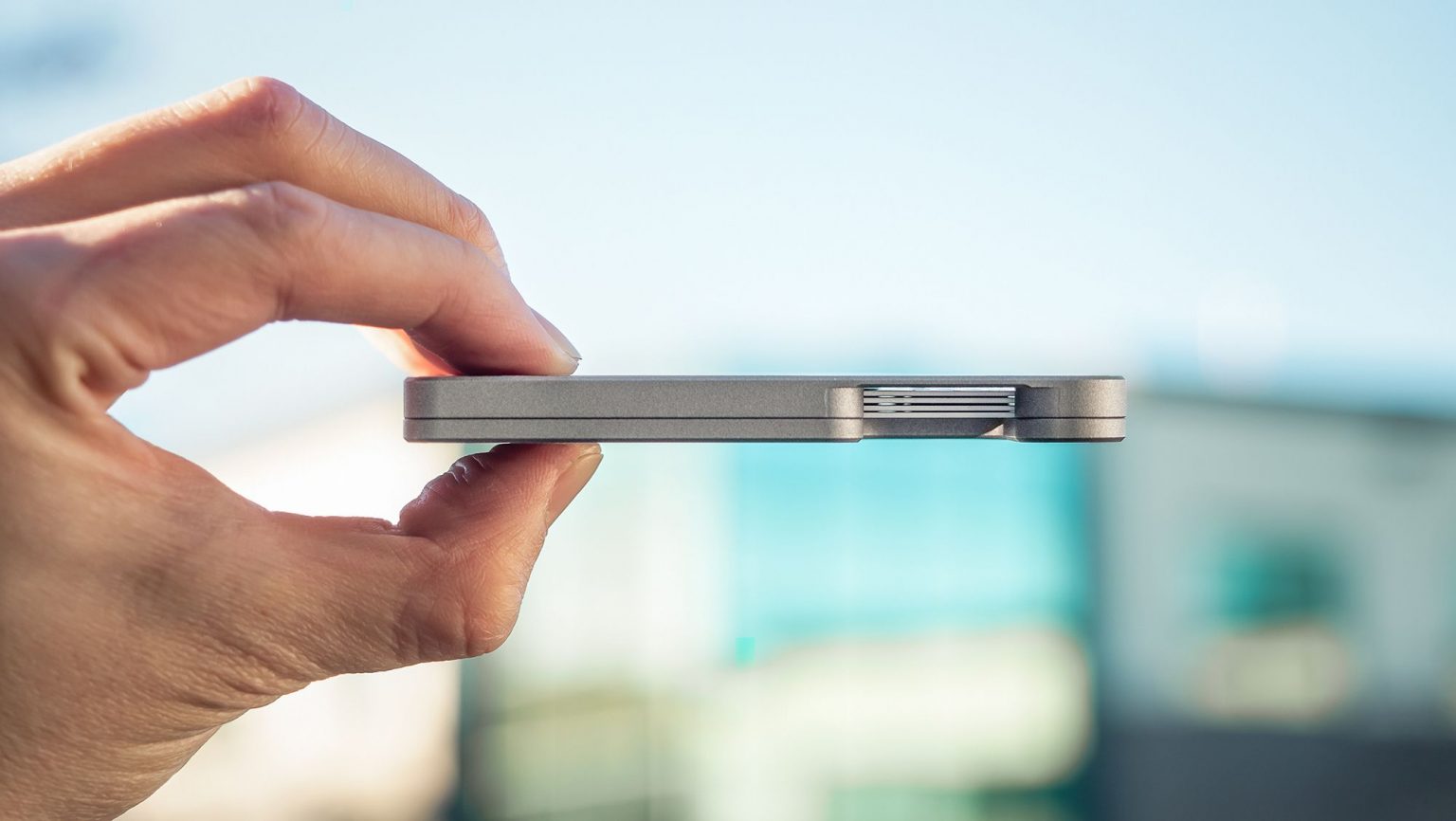 Ansix Apple iPhone MagSafe Card Fanning Wallet | The Coolector