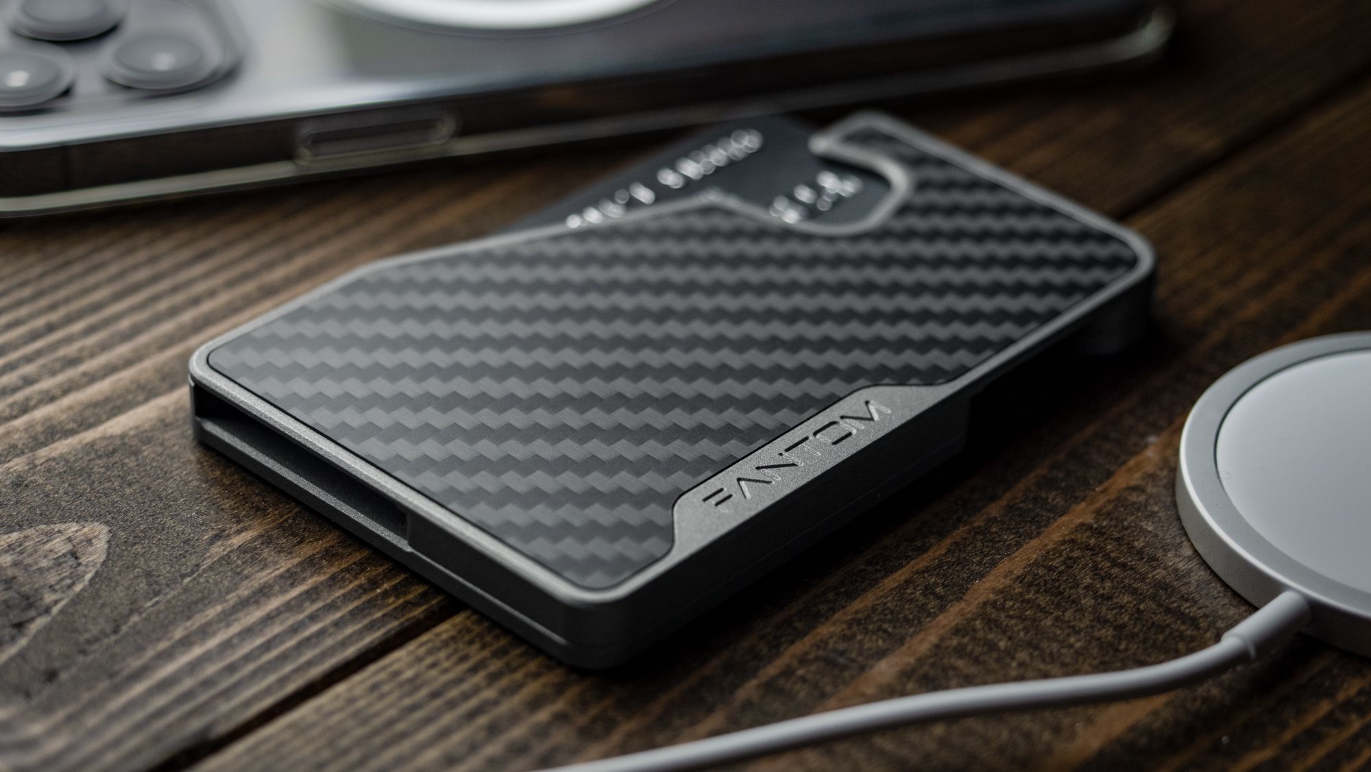 Ansix Apple iPhone MagSafe Card Fanning Wallet | The Coolector