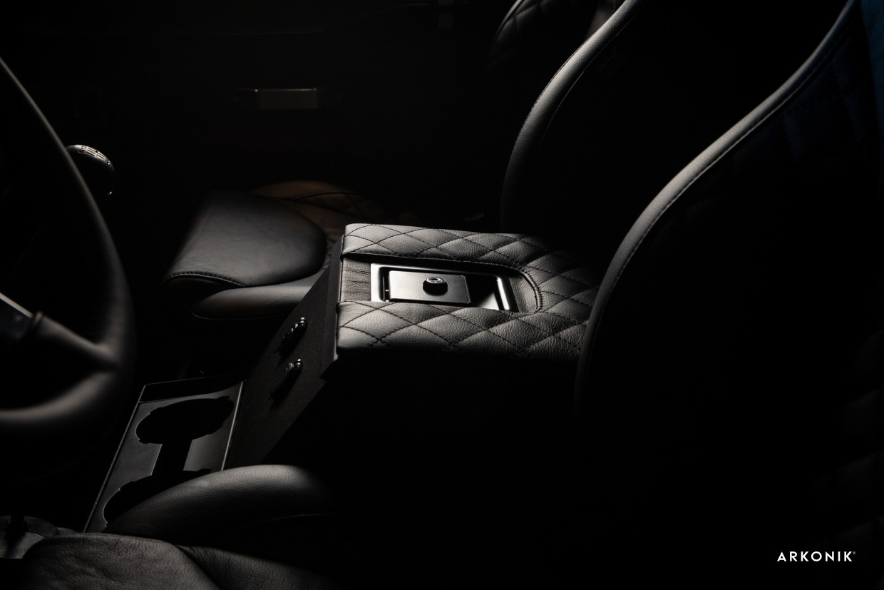 Arkonik Midnight Defender 130 | The Coolector
