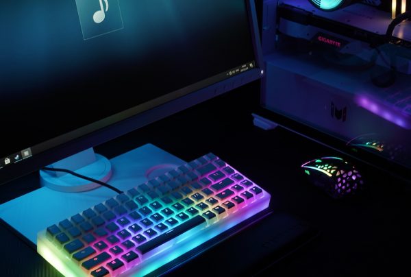 Marsback Mechanical Keyboard | The Coolector