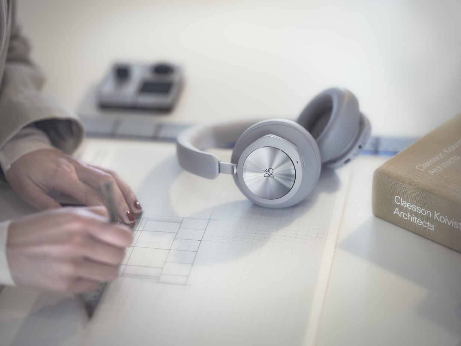Bang & Olufsen Beoplay Portal Gaming Headphones | The Coolector