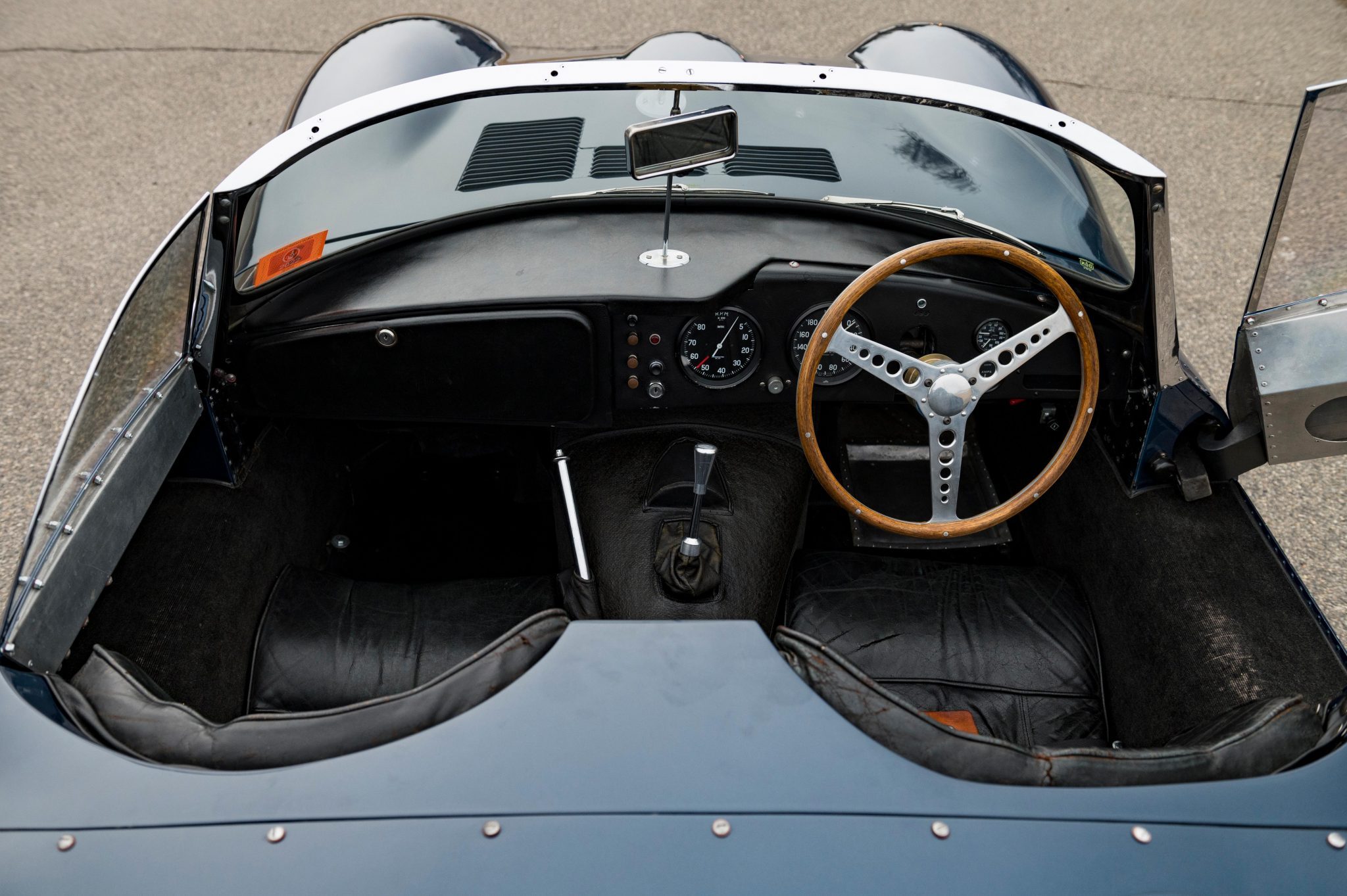 1965 Jaguar XKSS Re-Creation by Lynx | The Coolector
