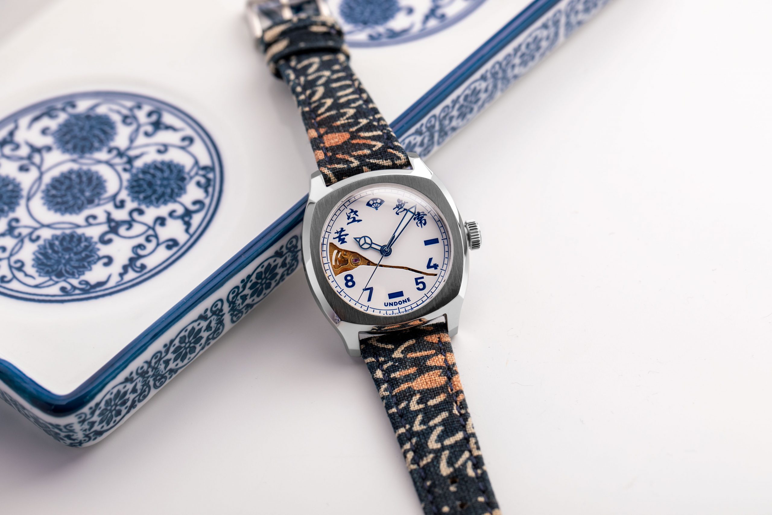 UNDONE x SIMPLE UNION Watches | The Coolector