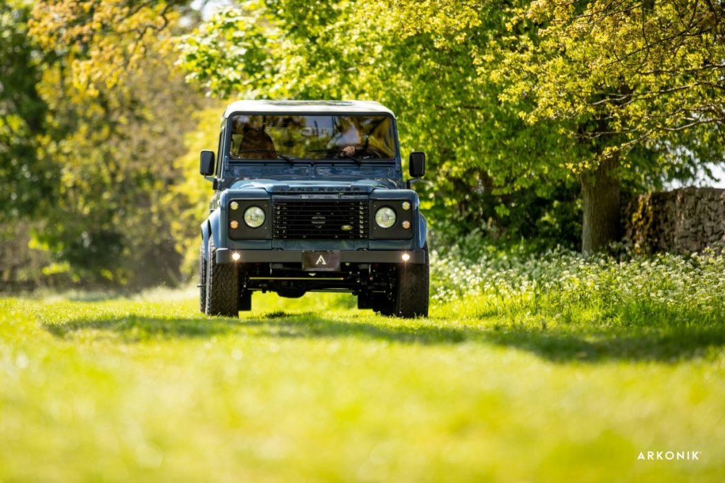 Arkonik Bluebell Land Rover Defender | The Coolector