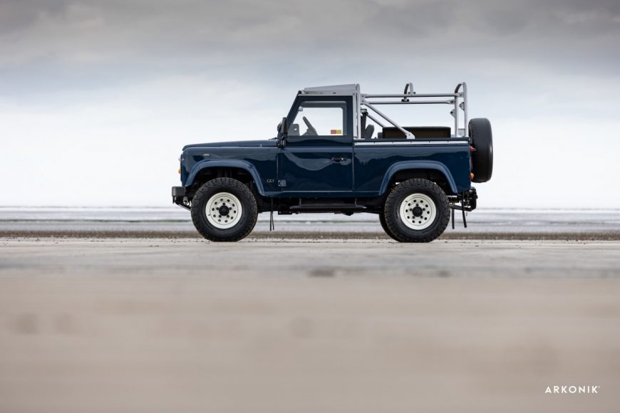 Arkonik Aloha Defender | The Coolector