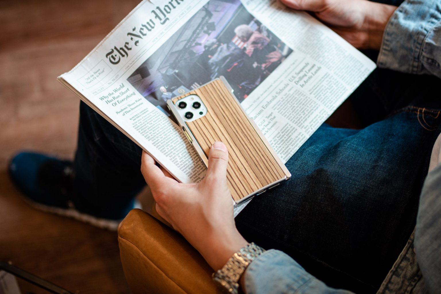 EXOvault Europa iPhone Case | The Coolector