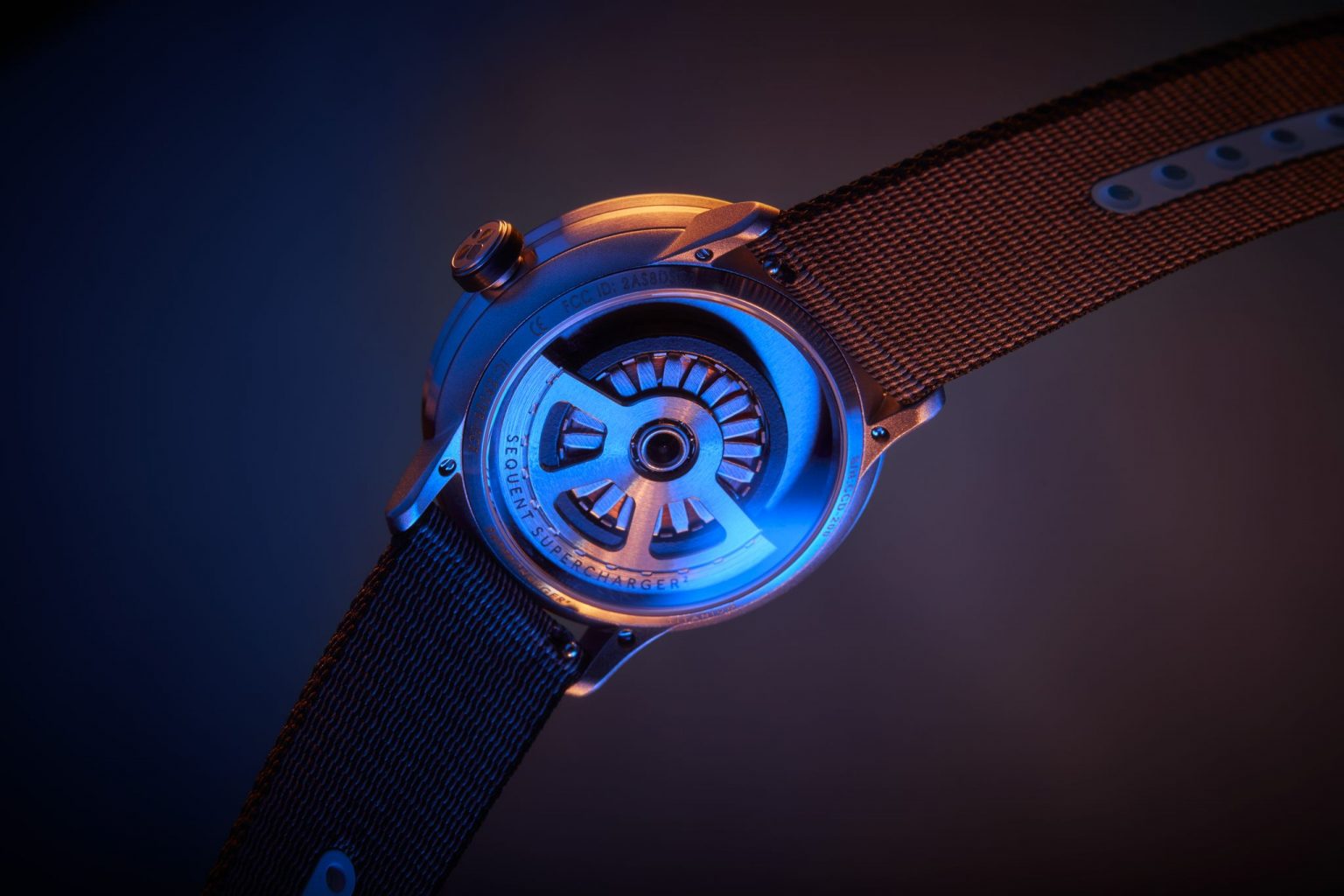 Sequent Titanium Elektron Smart Self-Charging Watch | The Coolector