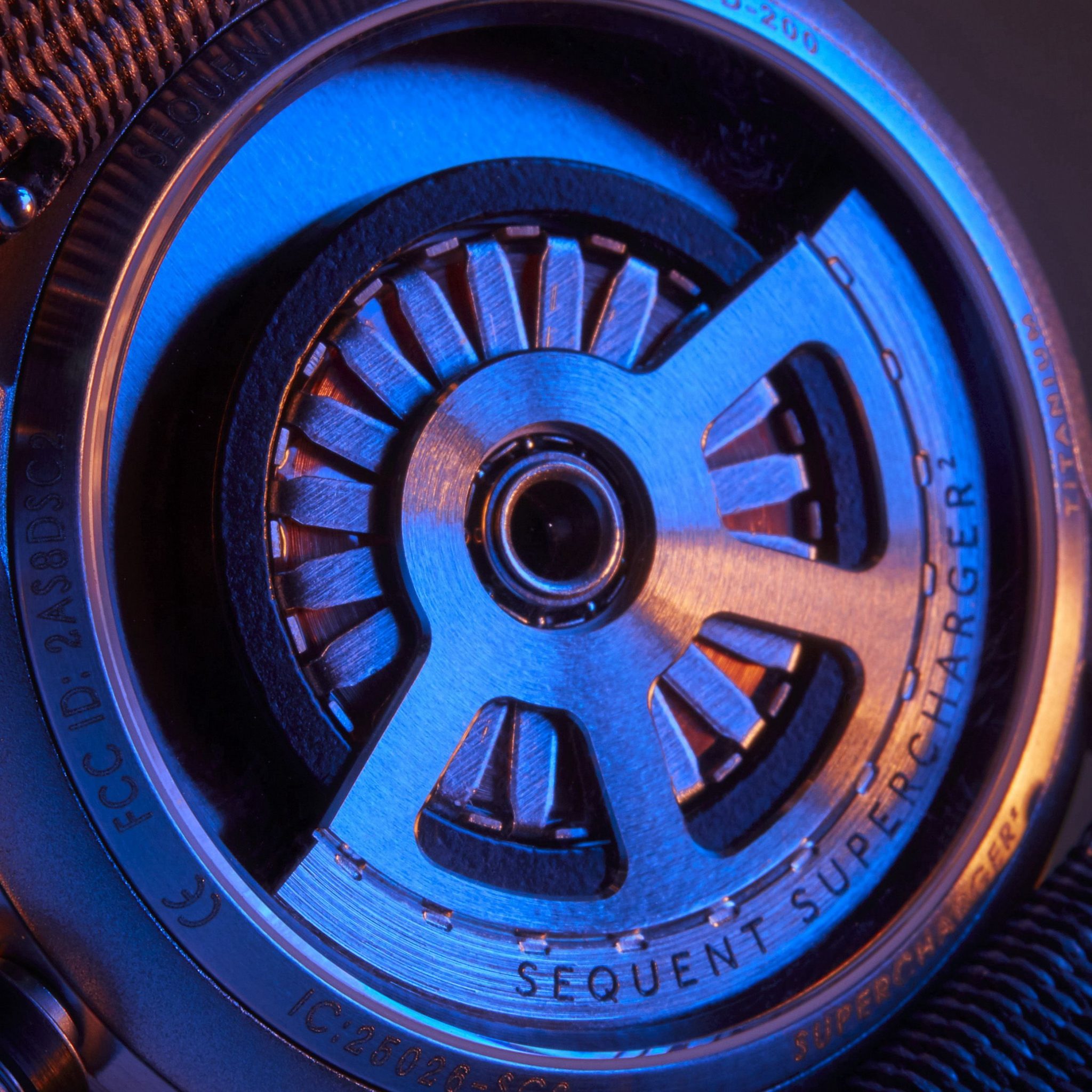Sequent Titanium Elektron Smart Self-Charging Watch | The Coolector