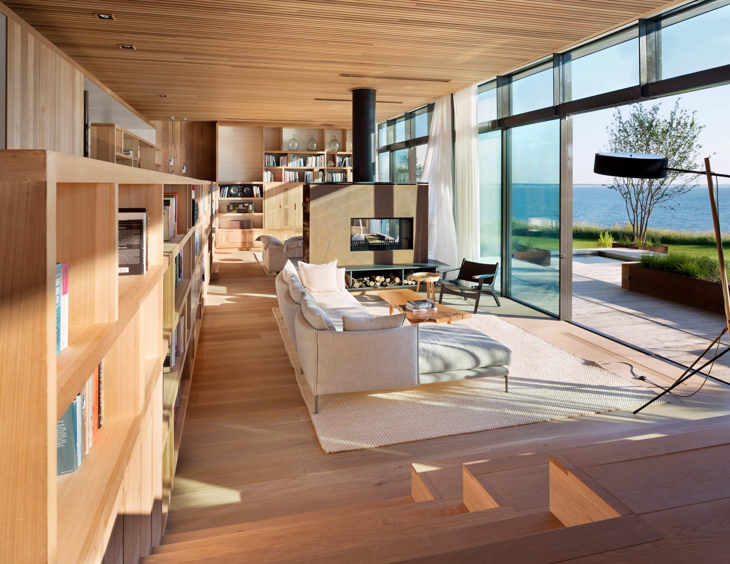 Peconic House | The Coolector