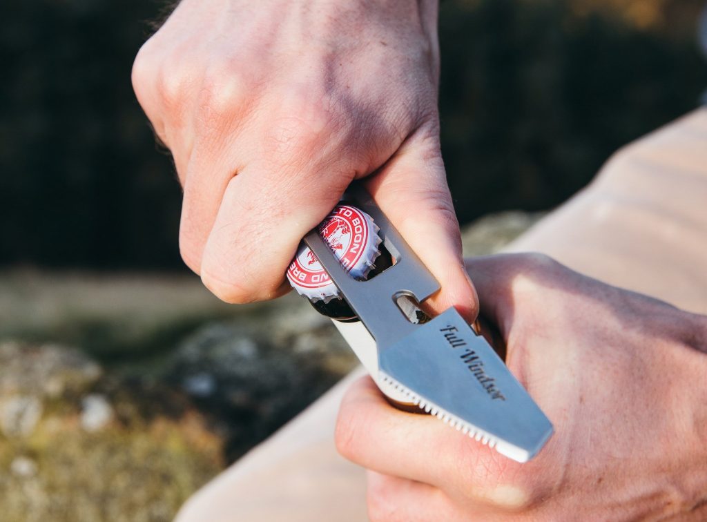 5 Essential Pocket Tools for Camping Trips this Fall | The Coolector