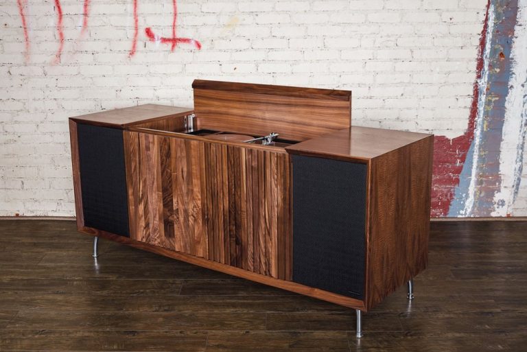 WrenSilva M1 Mid Century Modern Media Console | The Coolector