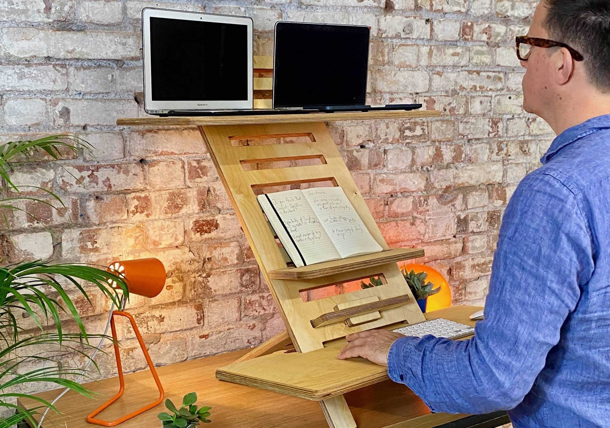 Helves Standing Desks | The Coolector