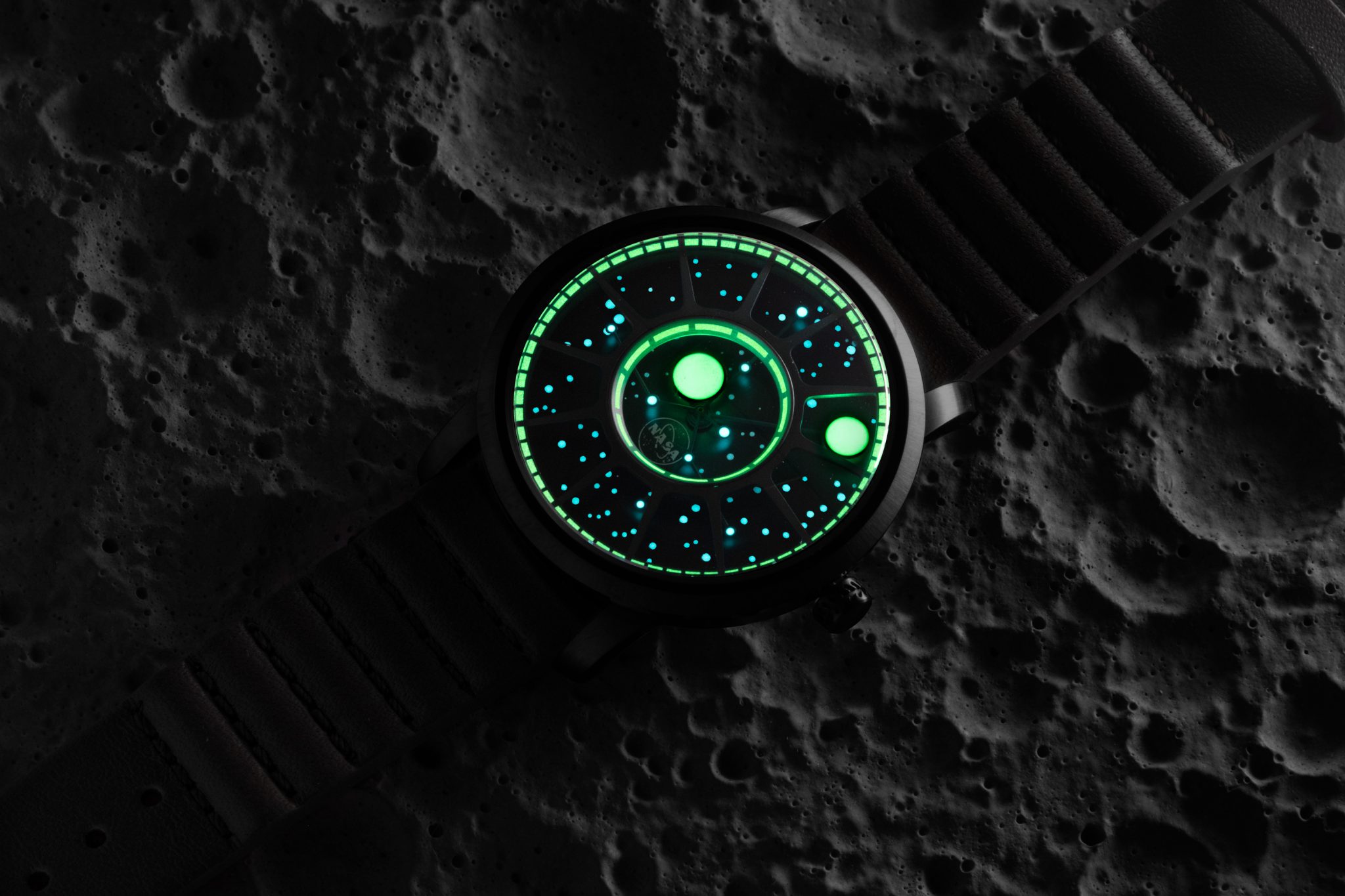 Xeric NASA Apollo 15 Mission American Automatic & Moonphase Watch | The ...