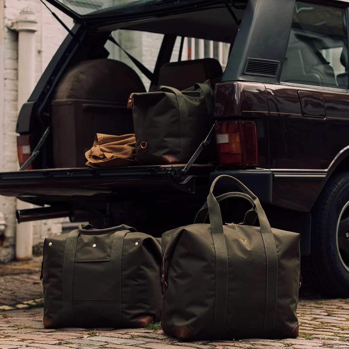 Bennett Winch Cargo Bag | The Coolector