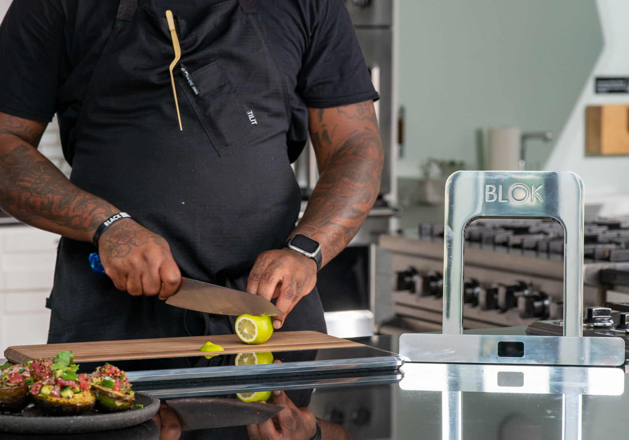 BLOK Smart Cutting Board | The Coolector